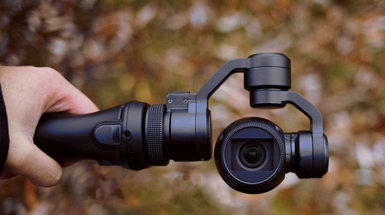 💡 Camera movements: I like to move it!